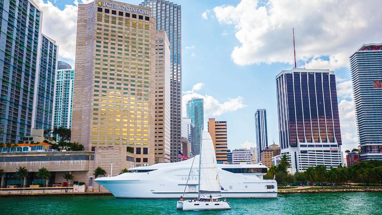 25 Famous Landmarks in Miami, Florida, to Visit