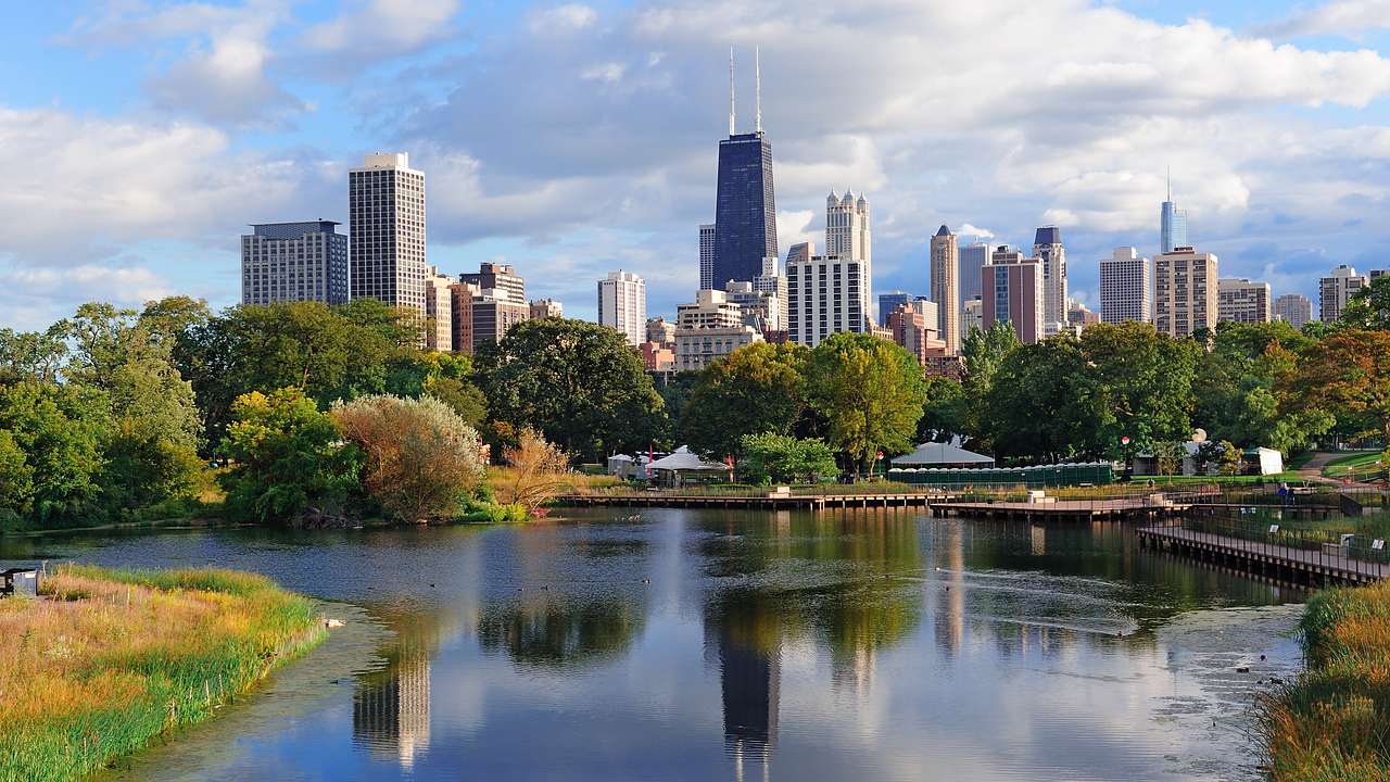 25 Famous Illinois Landmarks You Must Visit