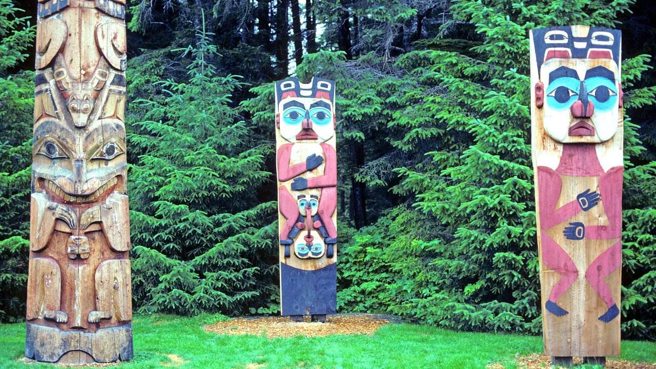 25 Famous Landmarks in Alaska You Must See