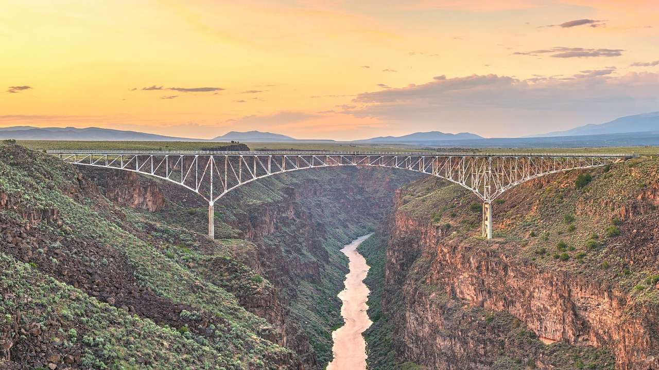 50 Interesting & Fun Facts About New Mexico State to Discover