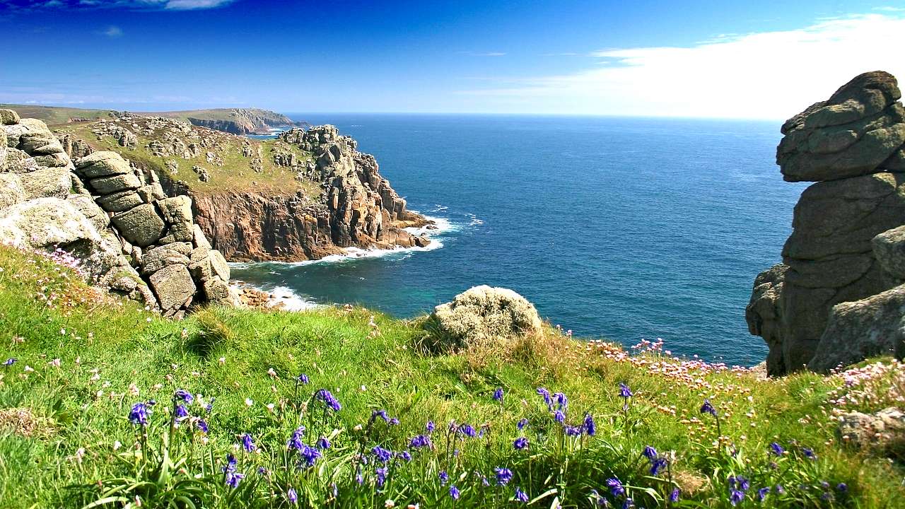 Famous British Landmarks - 61 Landmarks in Britain to See