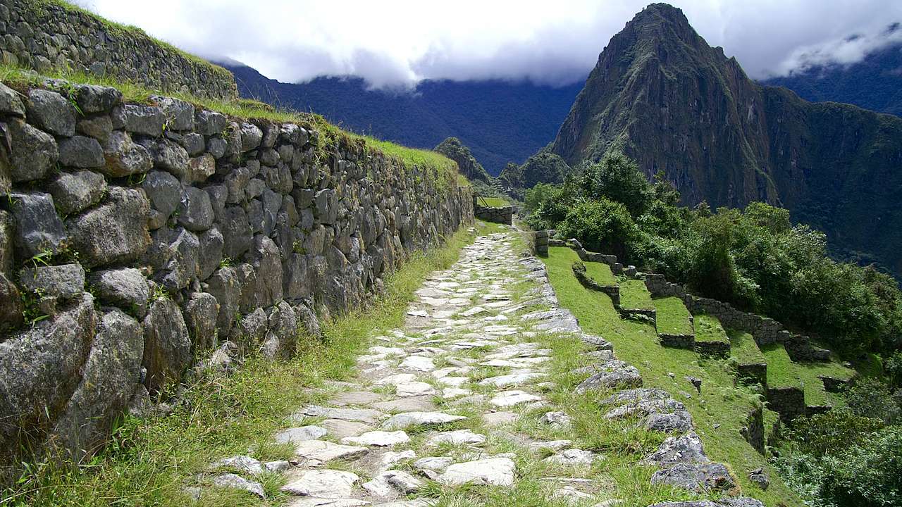 30 Famous Landmarks in Peru to Visit (Updated in 2023)