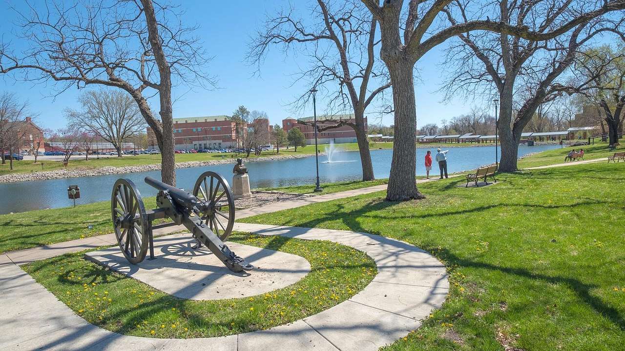 25 Famous Landmarks in Kansas Not to Miss (Updated in 2023)
