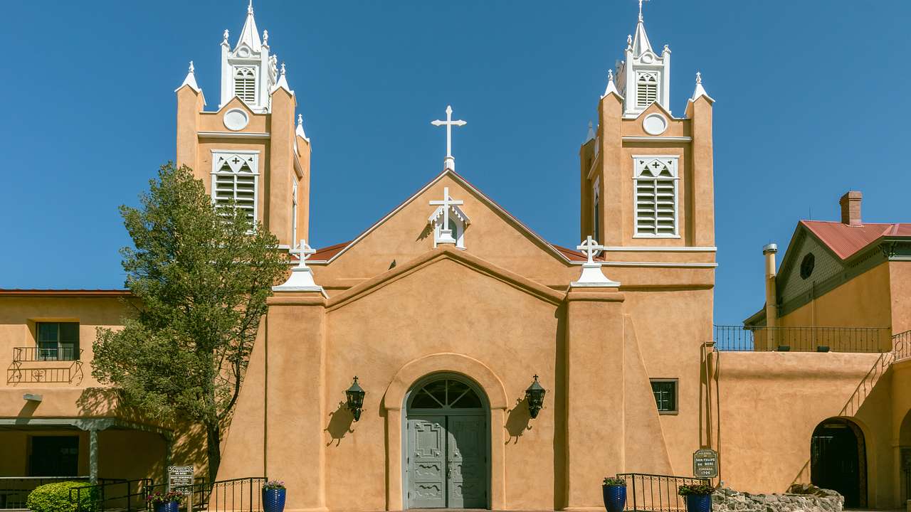 15 Albuquerque Landmarks You Have to See (Updated in 2023)