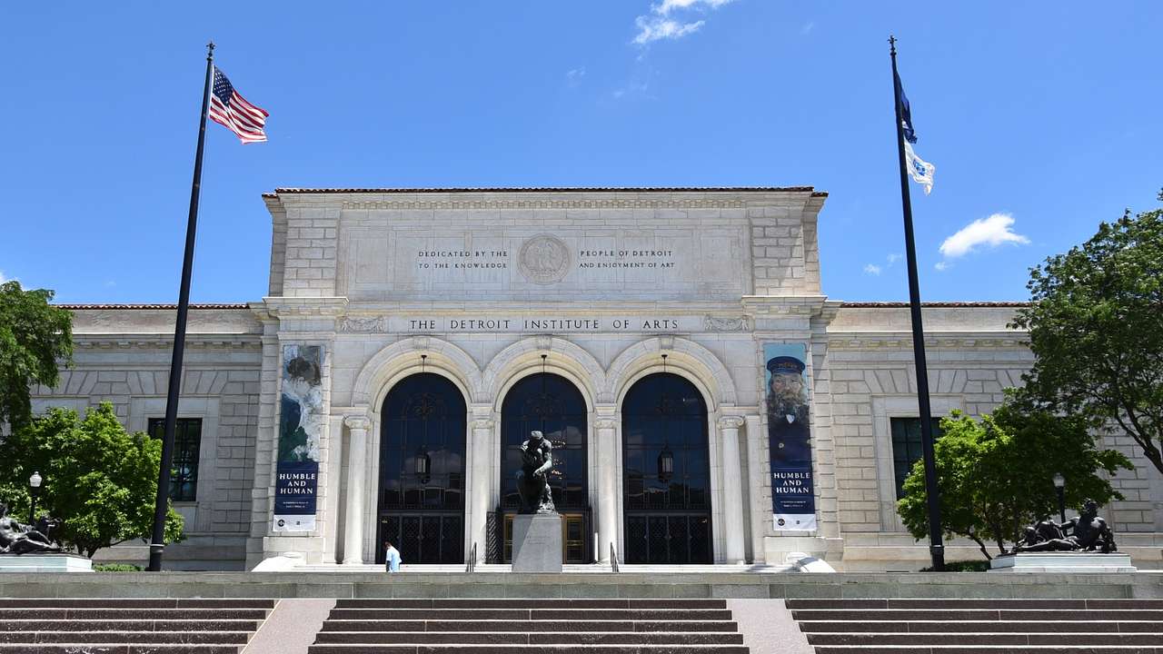 30 Fun Things to Do in Detroit for Couples (Updated in 2023)