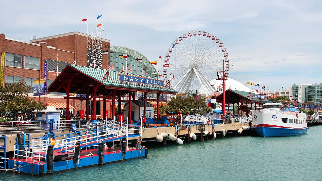 35 Best Chicago Date Ideas for an Unbelievably Fun Date (Updated in 2023)