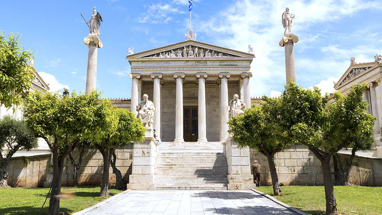 35 Famous Greek Landmarks to Visit (Updated in 2023)
